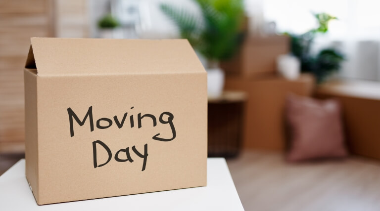 10 Tips to make Shifting Easy with a Professional Moving Company